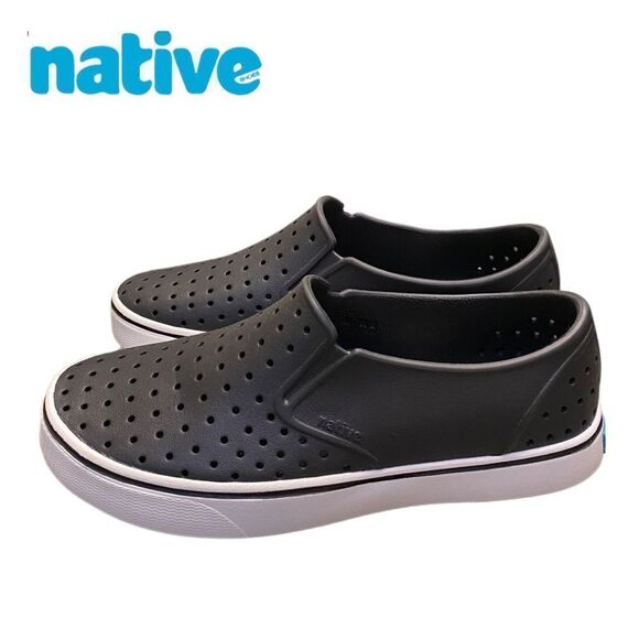 Native | Shoes | Newin Box Native Womens Mens Miles Blackwhite Loafers ...